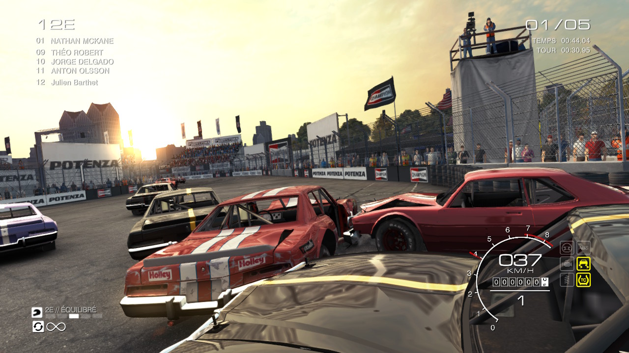 grid switch destruction - Le Mag Jeux High-Tech